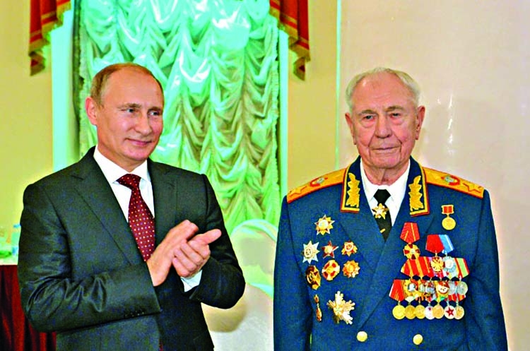 Last marshal of the Soviet Union Dmitry Yazov dies | The Asian Age ...