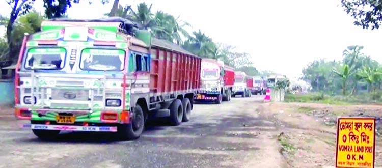 Export-import through Bhomra port resumes after Eid holiday | The Asian ...