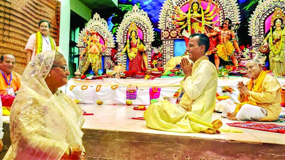 Sheikh Hasina visits Dhakeshwari Temple | The Asian Age Online, Bangladesh