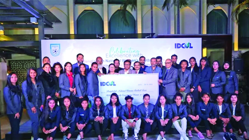 Idcol holds reception for Bangladesh women's football team | The Asian ...