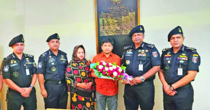 RAB hands over bank manager Nizam to his family | The Asian Age Online ...