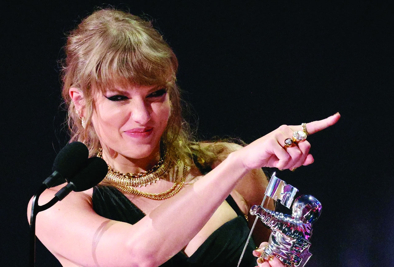 Taylor Swift Triumphs At Mtv Europe Music Awards Dominated By Female 1660