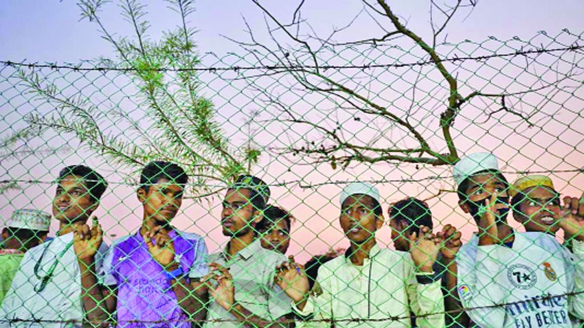 Rohingya in Bangladesh pray for release of arrested insurgent leader ...
