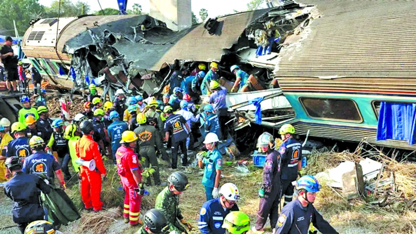 32 killed after crane falls on train in Thailand | The Asian Age Online ...